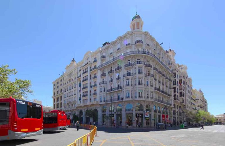 Edificio Ayuntamiento 27 – Edificios Alberta Norweg